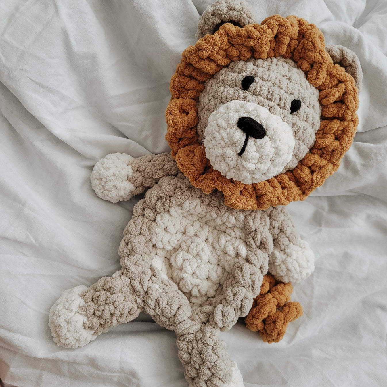 Lambert the Lion Snuggler (Crochet Pattern) – The Cosy Stitch