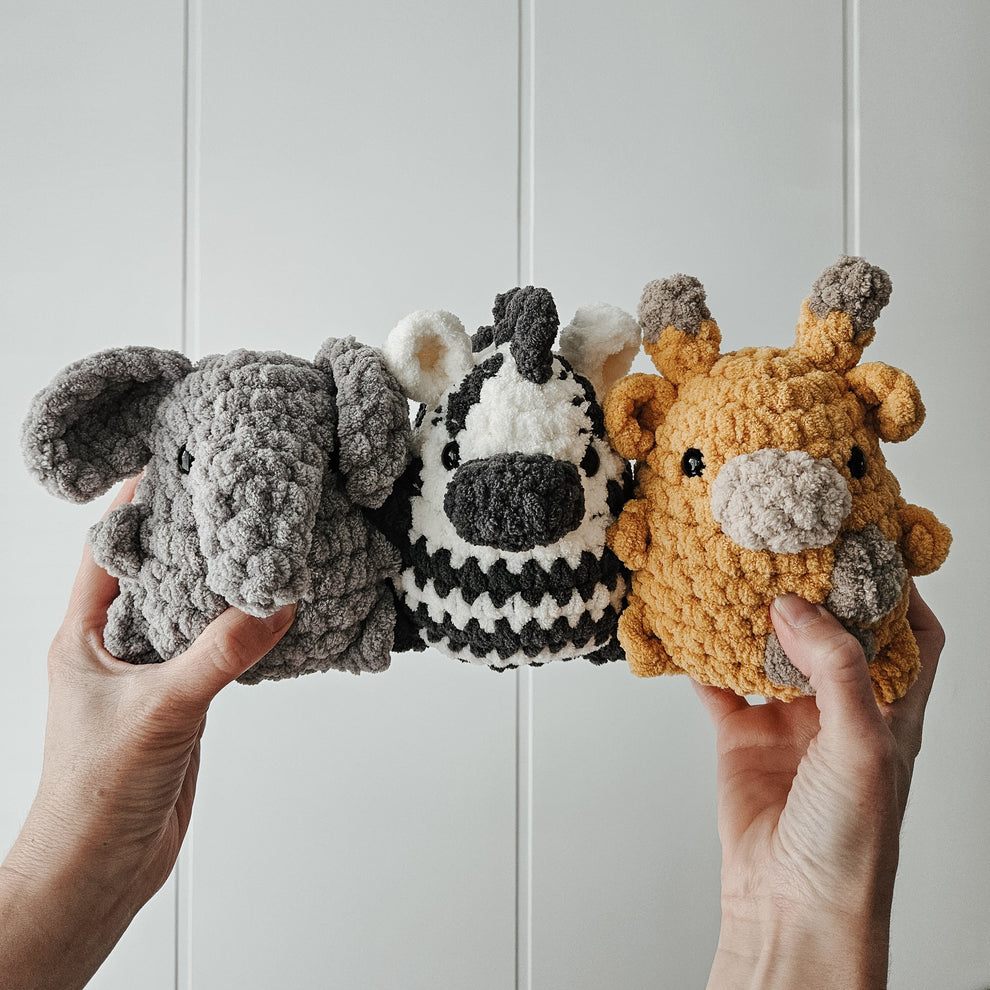 Giraffe Chubby Buddy (Crochet Pattern) – The Cosy Stitch