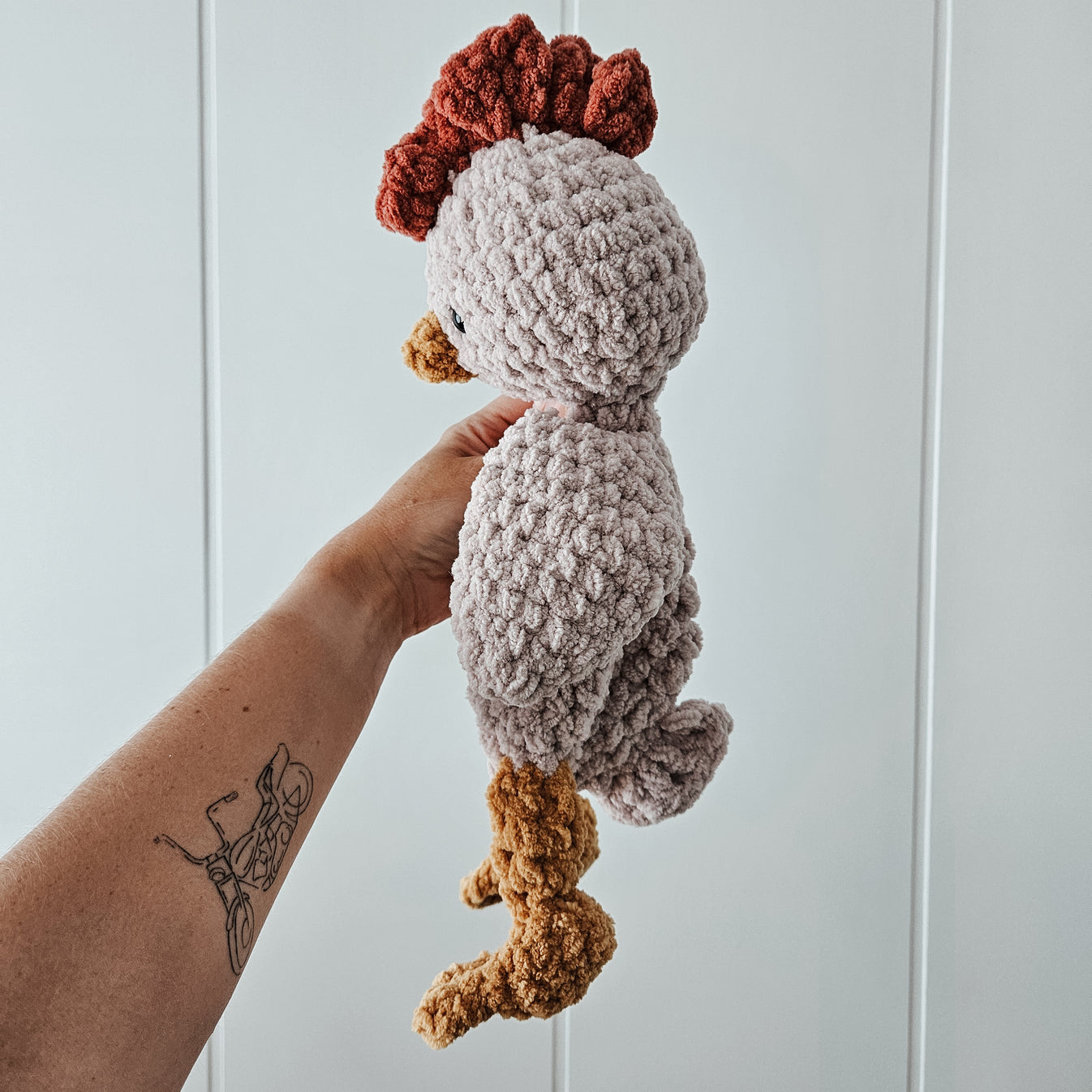 Cooper the Chicken Snuggler (Crochet Pattern) – The Cosy Stitch