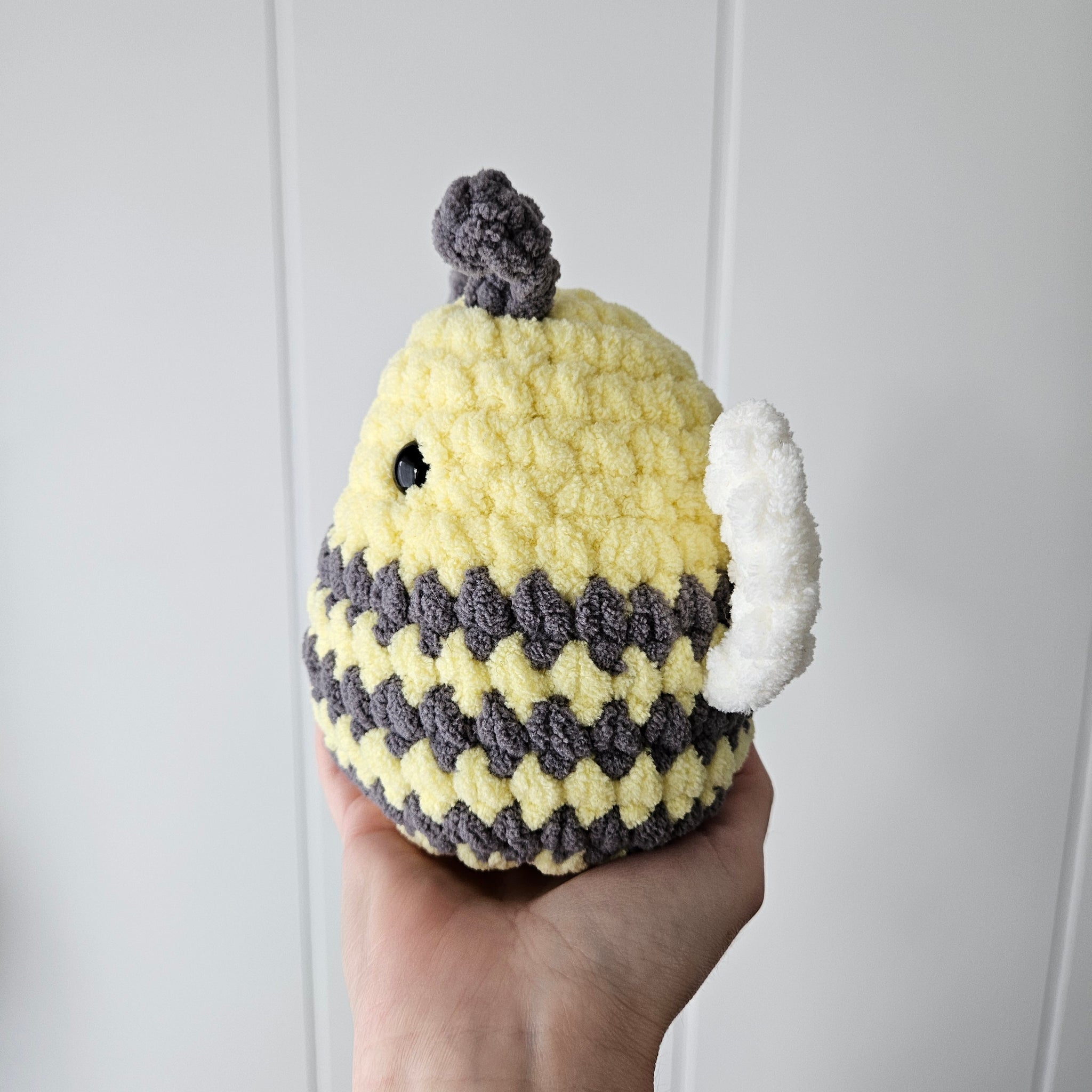 Bumblebee Chubby Buddy (Crochet Pattern) – The Cosy Stitch